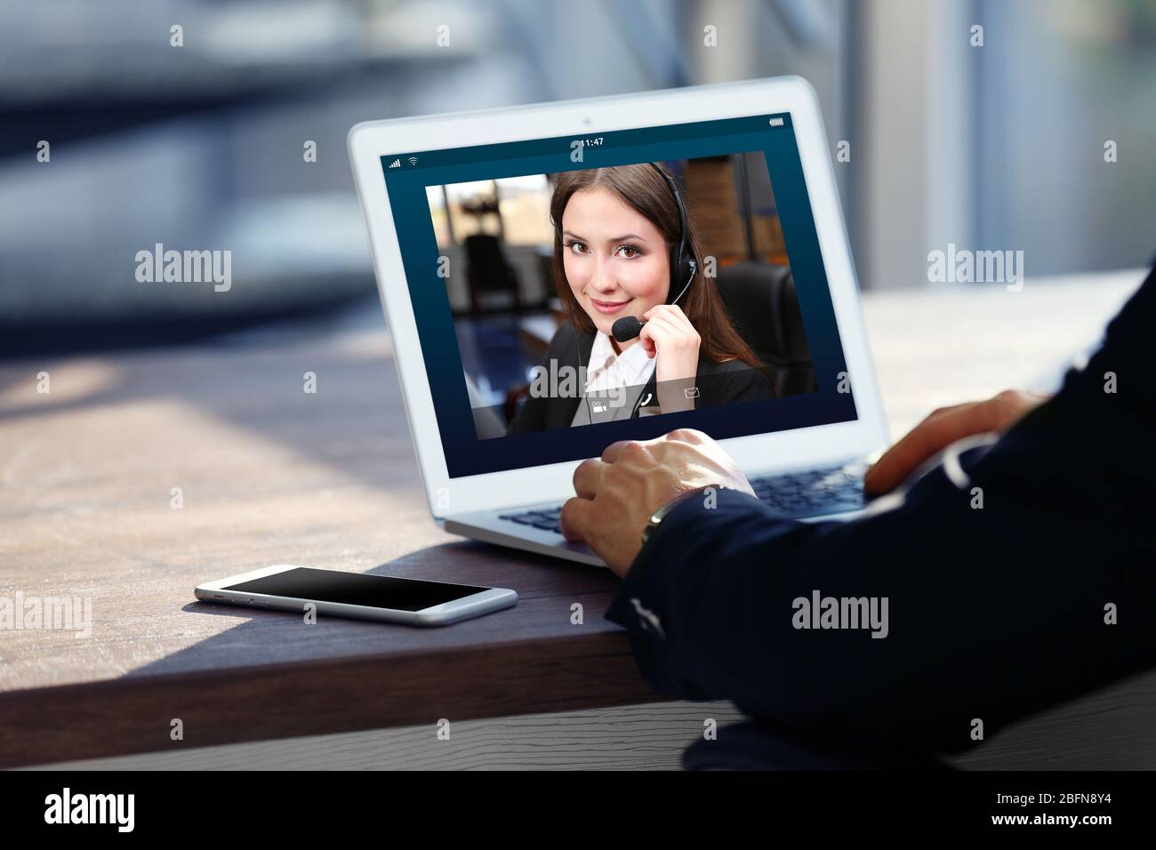 Video call concept side view hi-res stock photography and images - Alamy