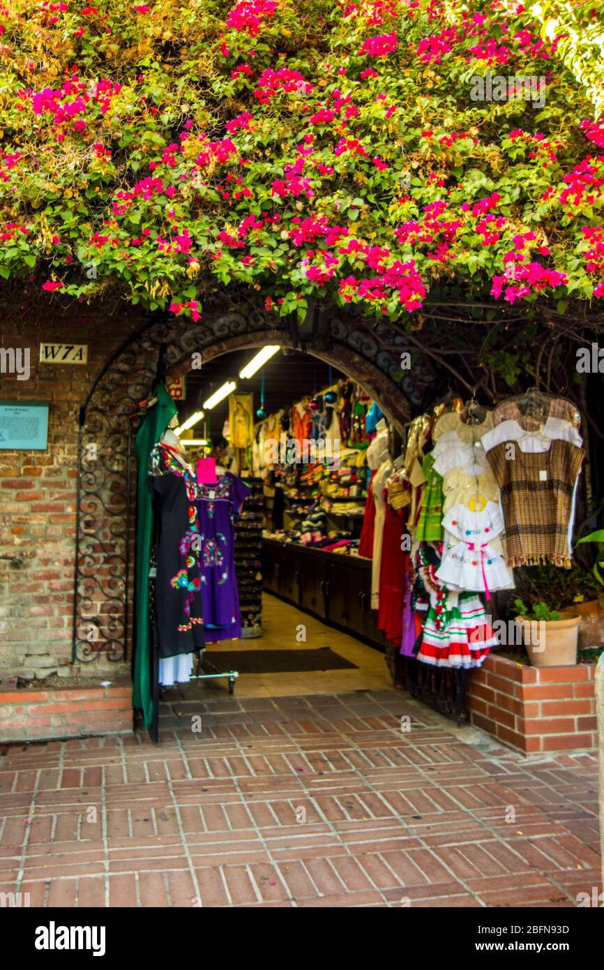 Mexican shop on Olvera Street, tourist attraction in Los Angeles ...