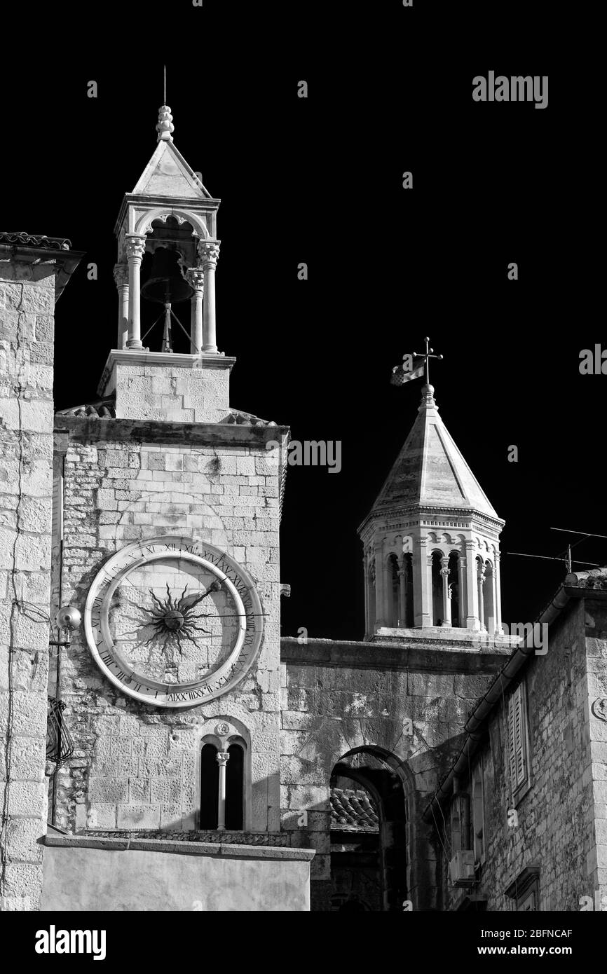 Clock in the Romanesque tower, Narodni Square, Diocletian's Palace ...