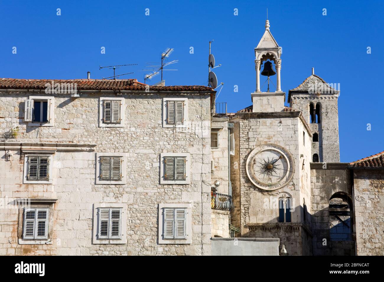 Clock in the Romanesque tower, Narodni Square, Diocletian's Palace ...