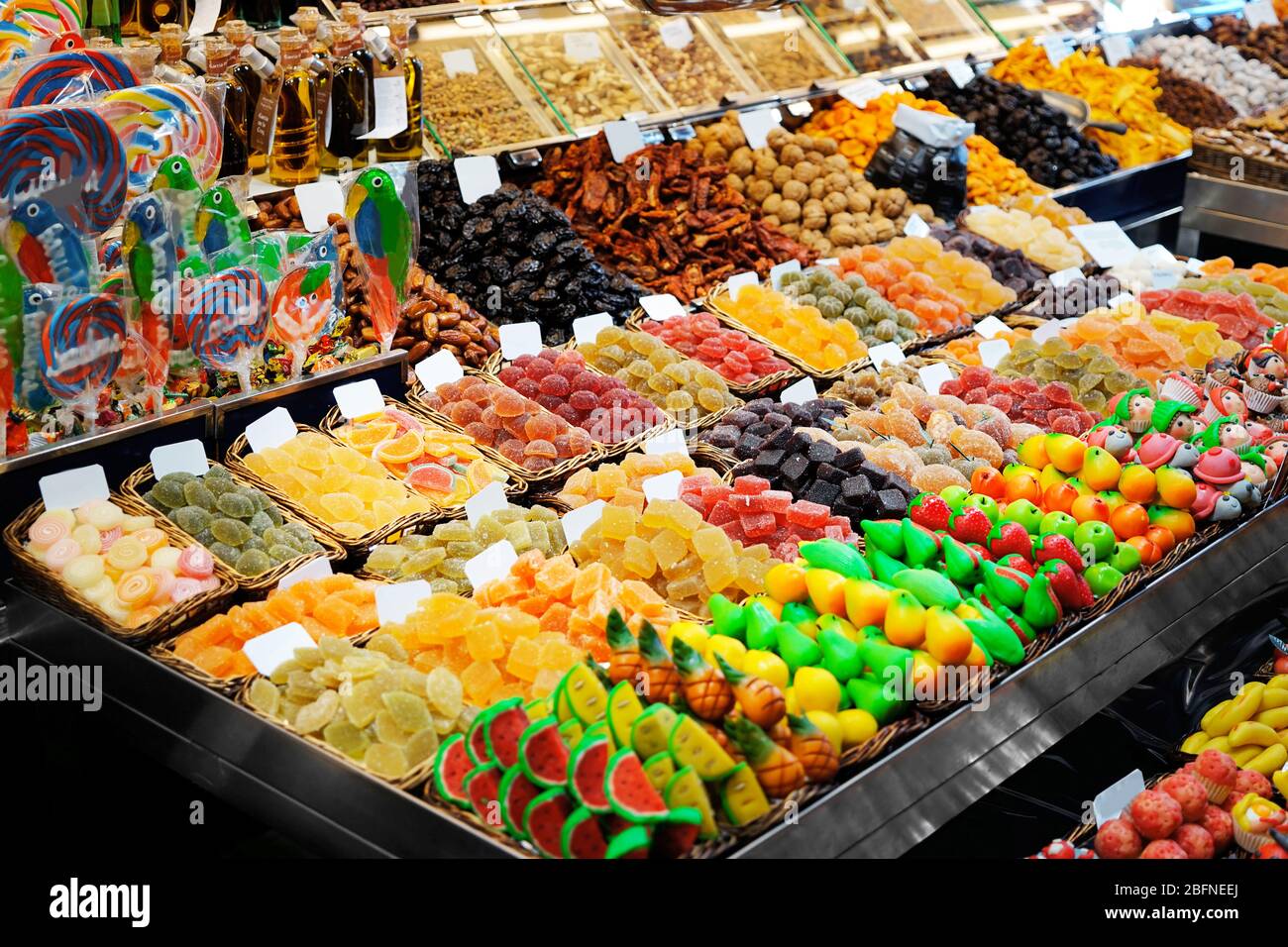 Sweets distribution hi-res stock photography and images - Alamy
