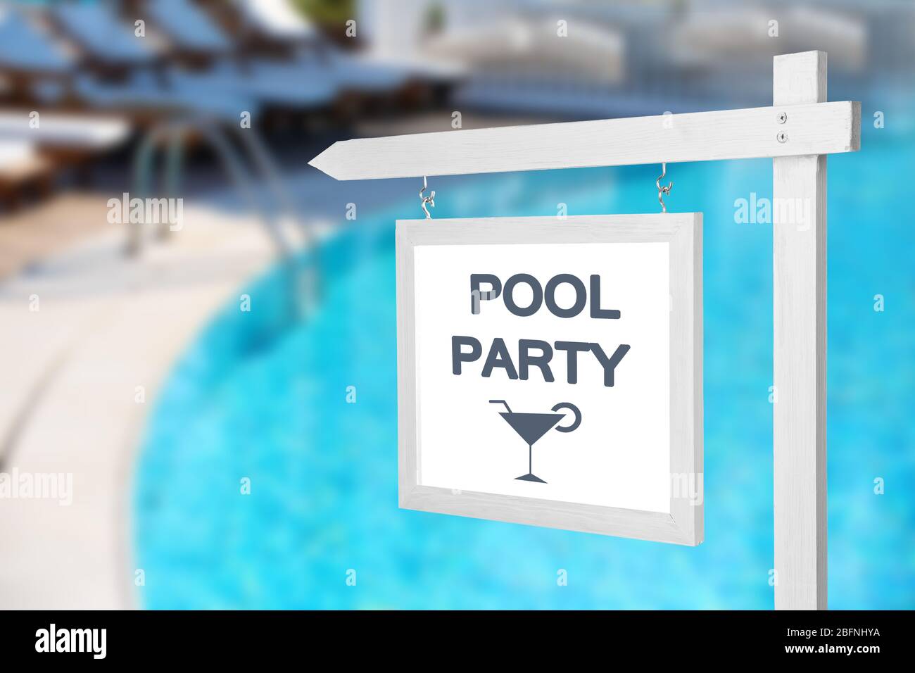 Pool party banner hi-res stock photography and images - Alamy