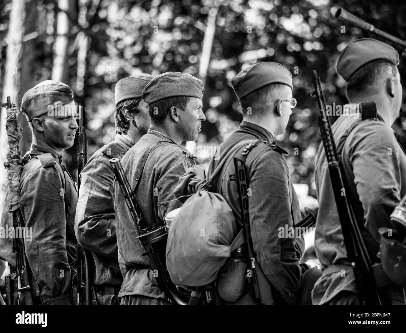 Military inspection photos Black and White Stock Photos & Images - Alamy