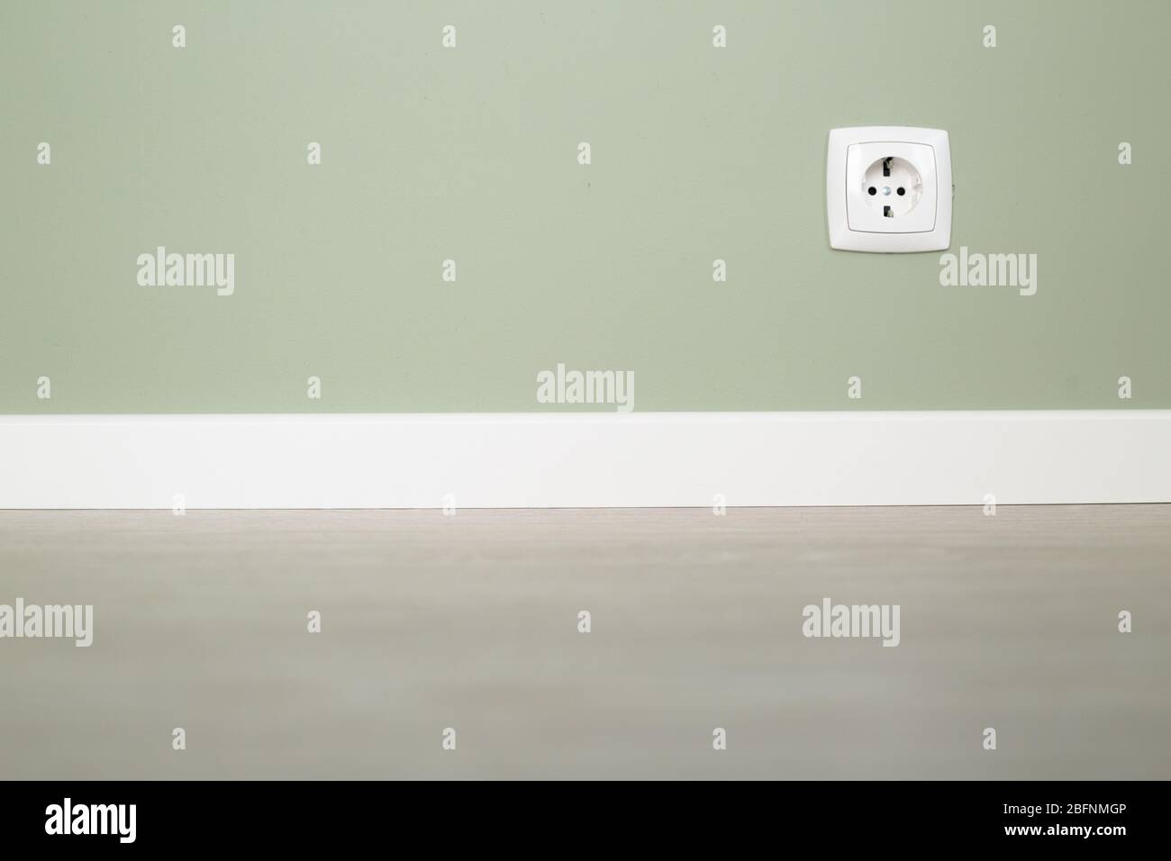 Floor socket hi-res stock photography and images - Alamy
