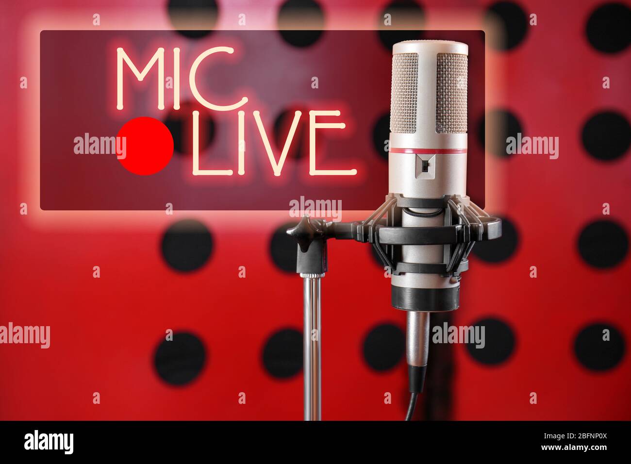 Microphone for live radio broadcast at modern studio Stock Photo - Alamy
