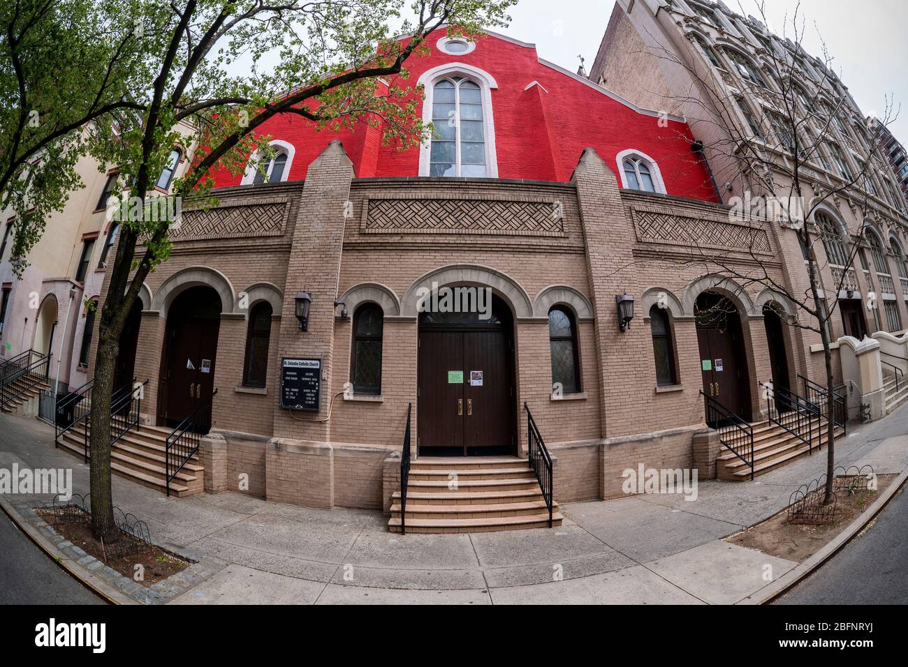 Closed churches hi-res stock photography and images - Alamy