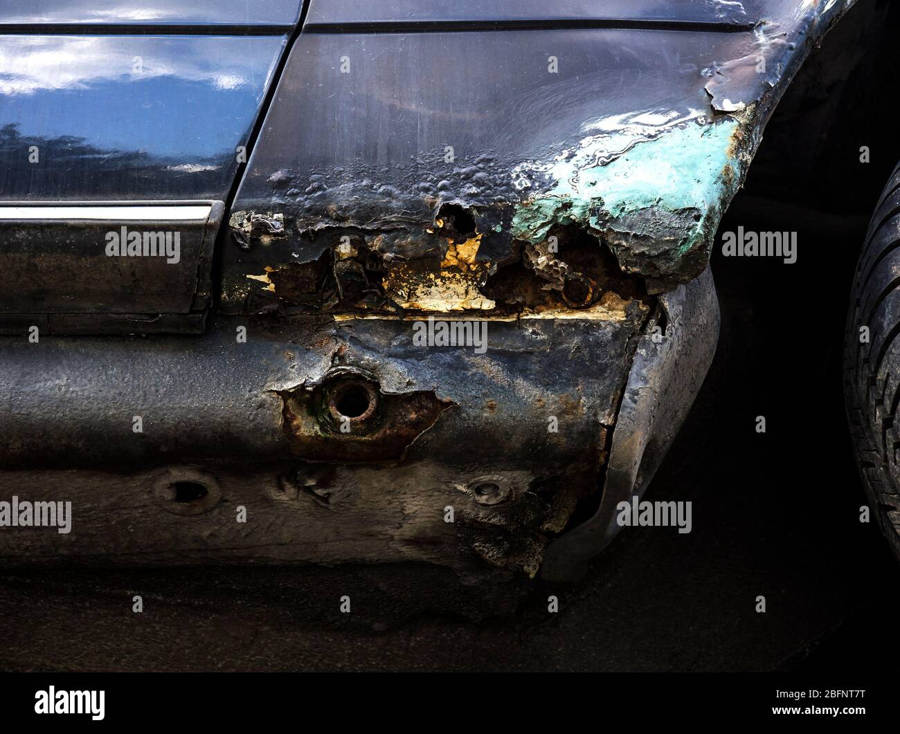 Needs repairs and paint hi-res stock photography and images - Alamy