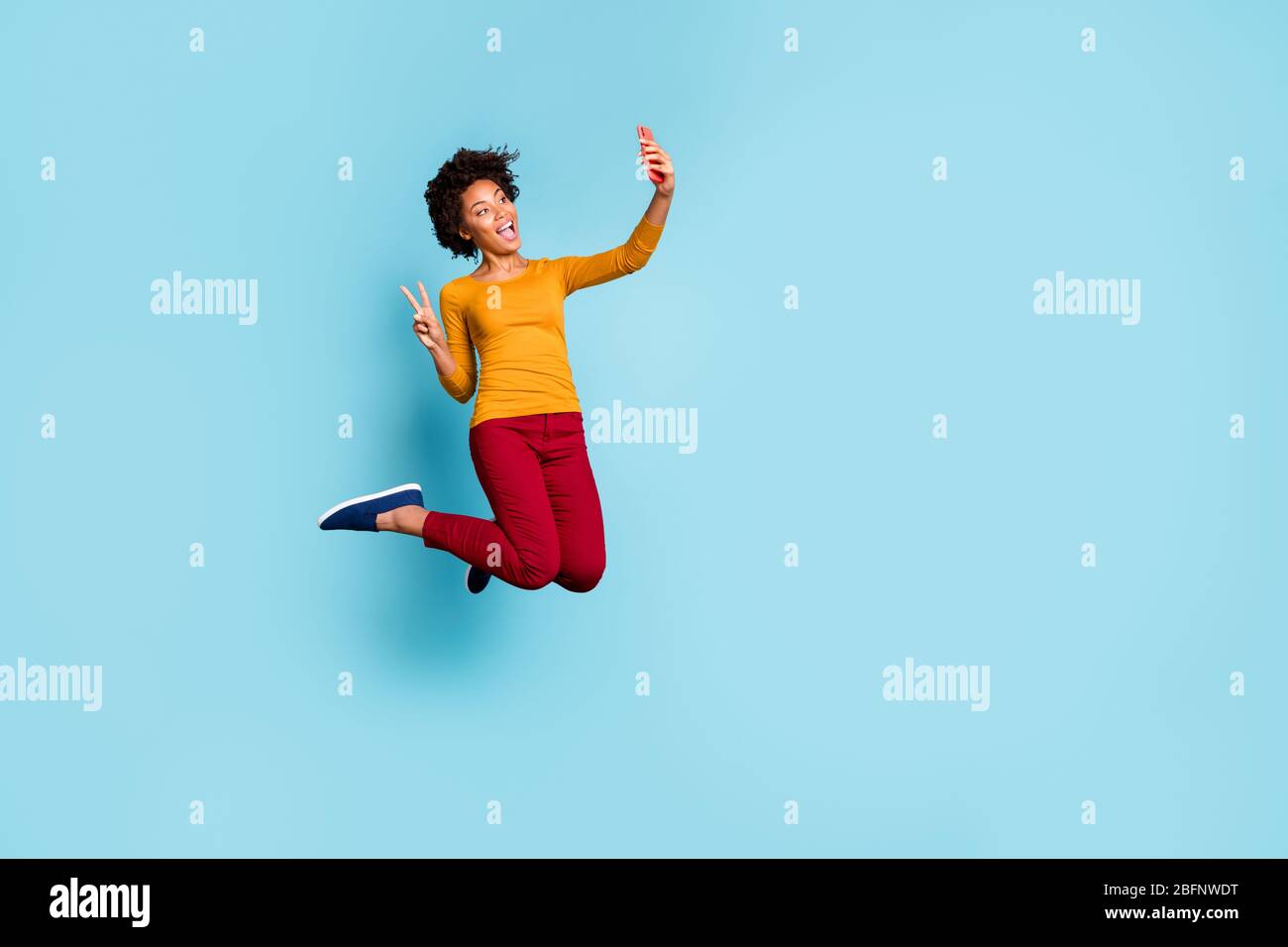 Full length body size view of nice attractive cheerful wavy-haired girl ...