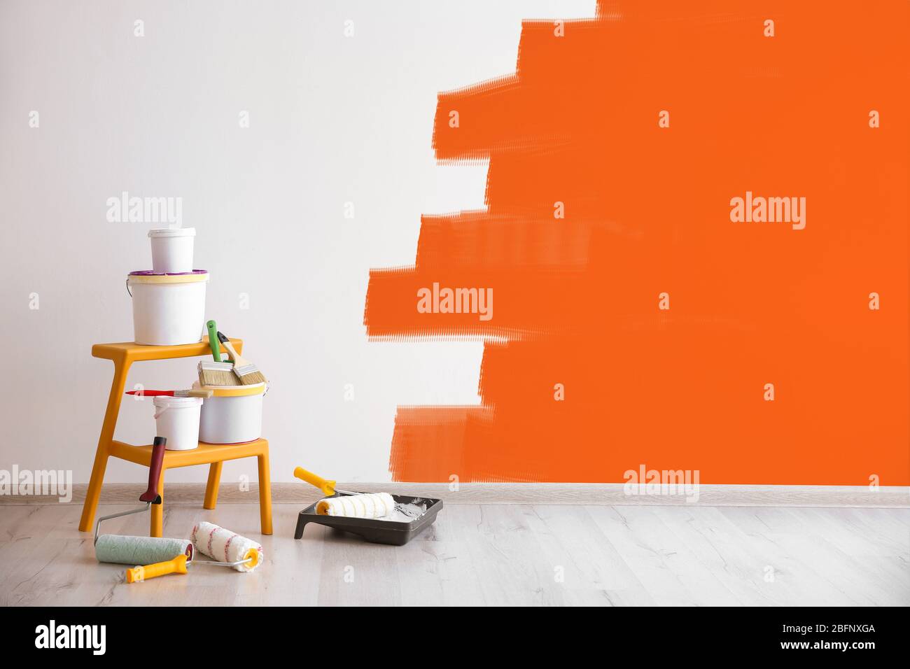 Set of tools for painting wall at home Stock Photo - Alamy