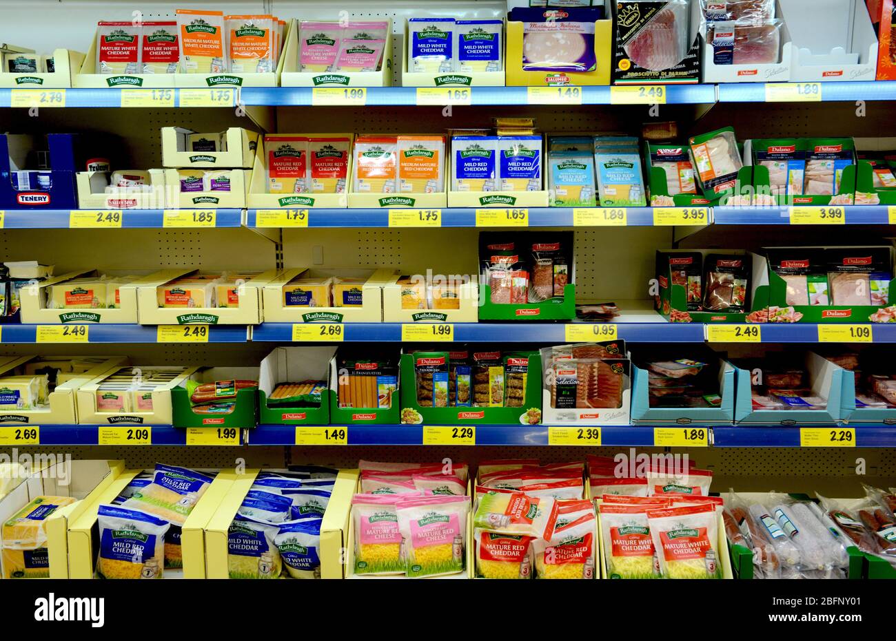 Shopping aisle close up hi-res stock photography and images - Alamy