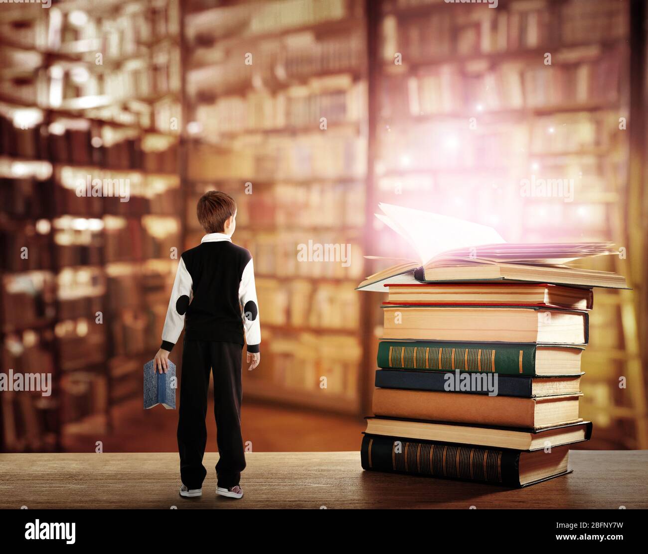 Child mystery books hi-res stock photography and images - Alamy