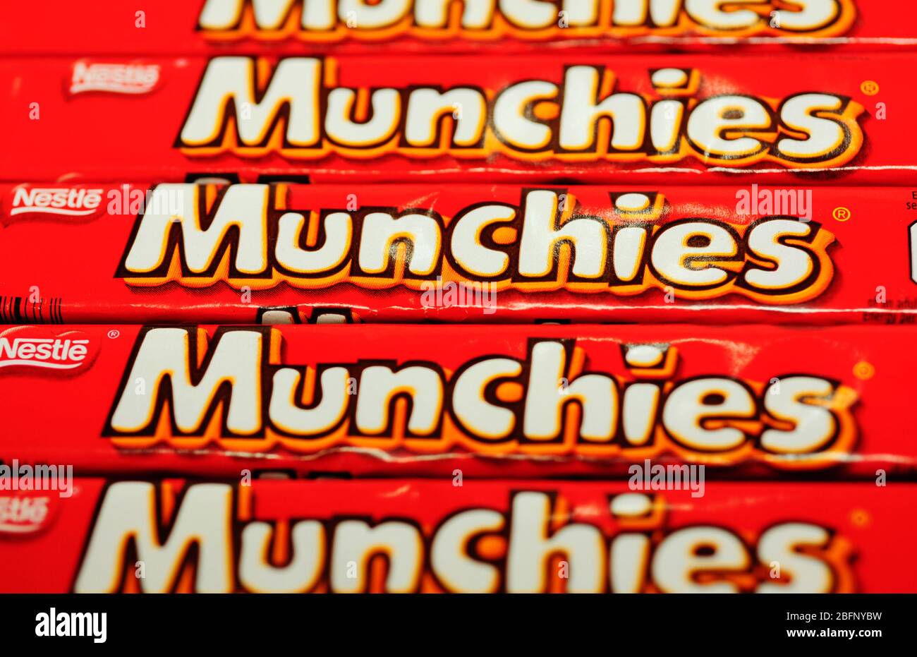 close up of nestle munchies chocolate bars Stock Photo - Alamy