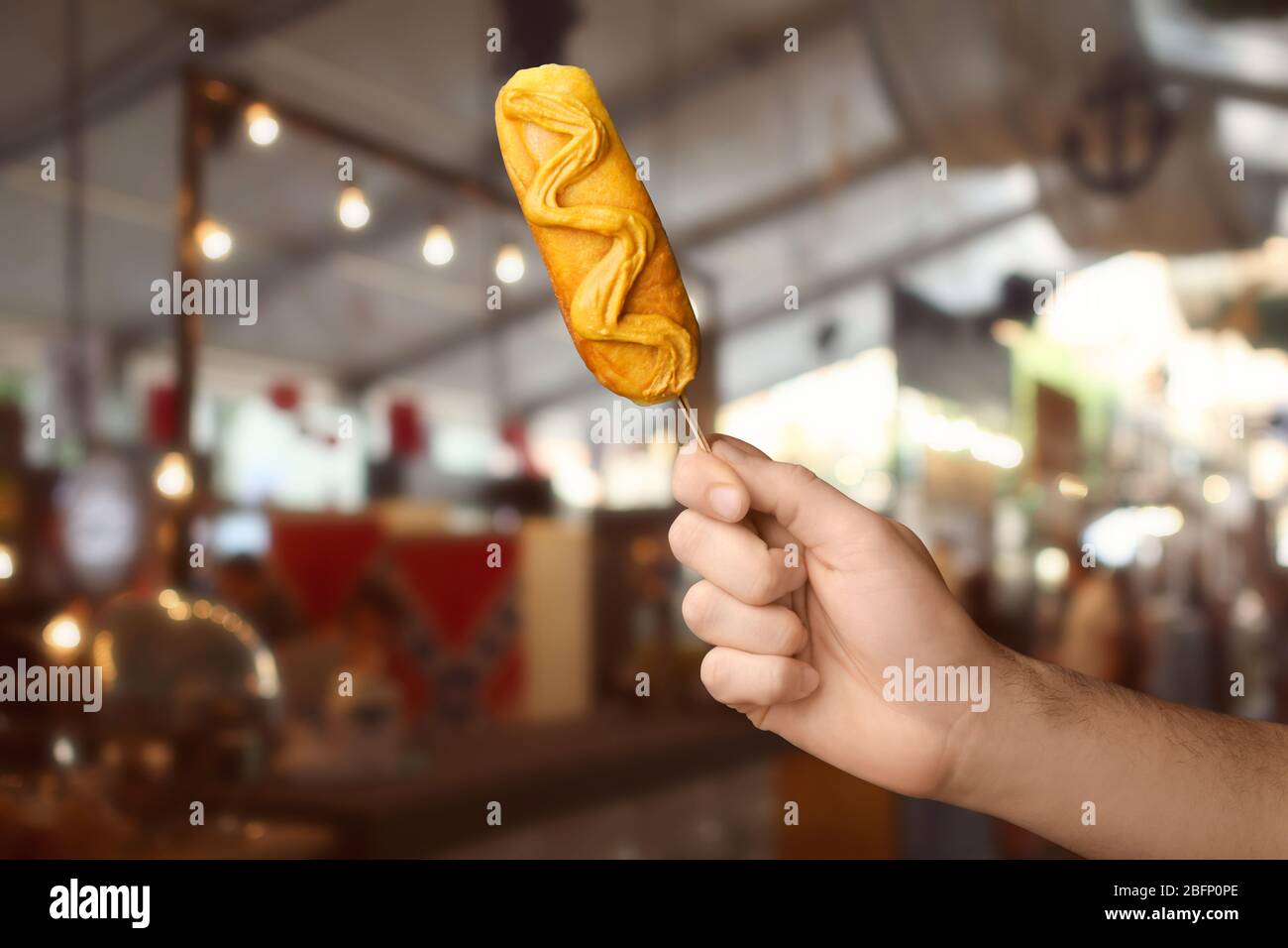 Man tasty hot dog hi-res stock photography and images - Alamy