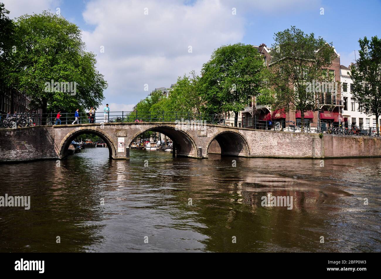 Canals and waterways of Amsterdam Stock Photo - Alamy