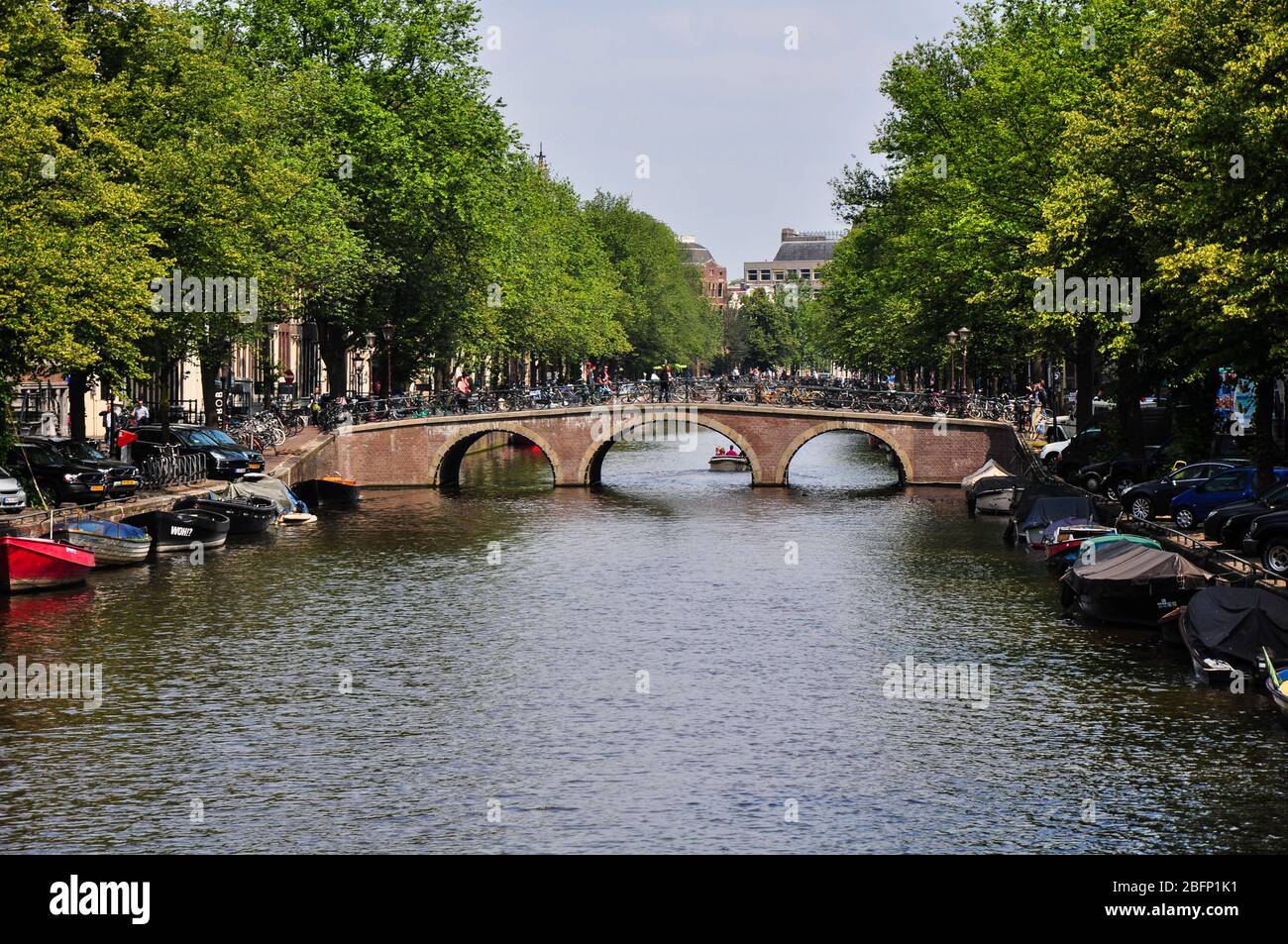 Canals and waterways of Amsterdam Stock Photo - Alamy