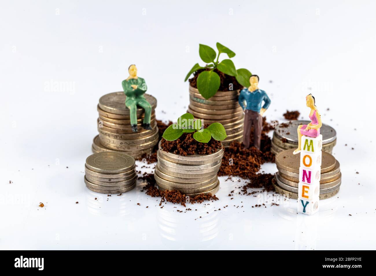 Money growing plant step with deposit coin in bank concept, Financial ...