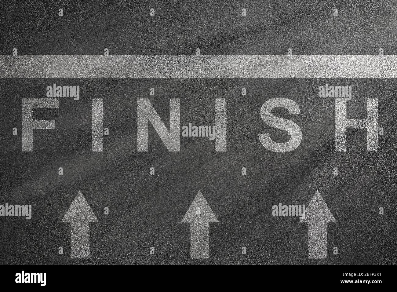 Finish line on empty road hi-res stock photography and images - Alamy