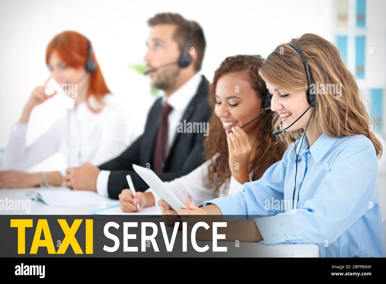 Taxi service office hi-res stock photography and images - Alamy