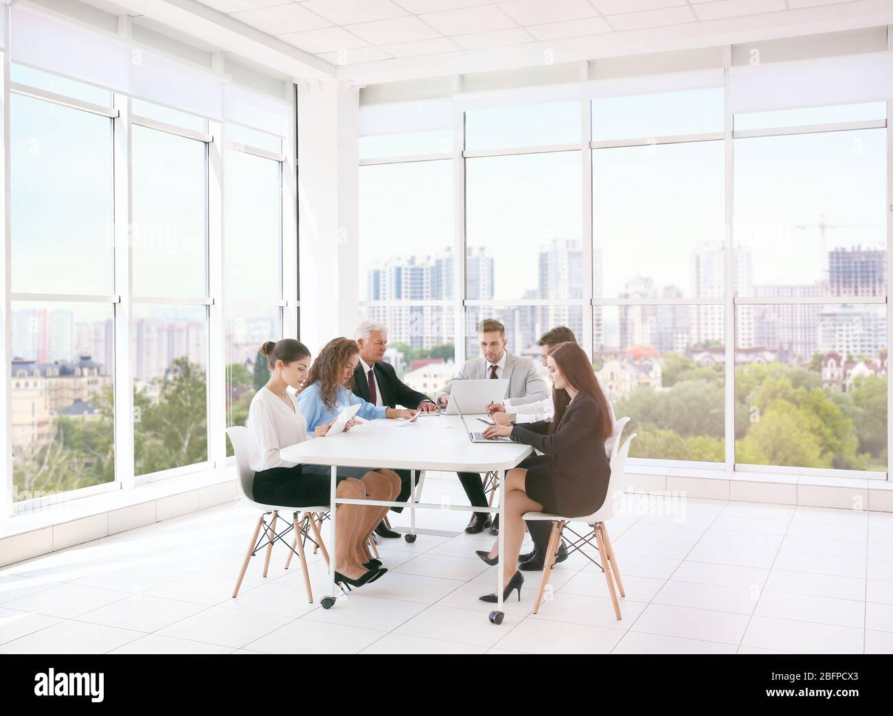 Business people working together law hi-res stock photography and ...