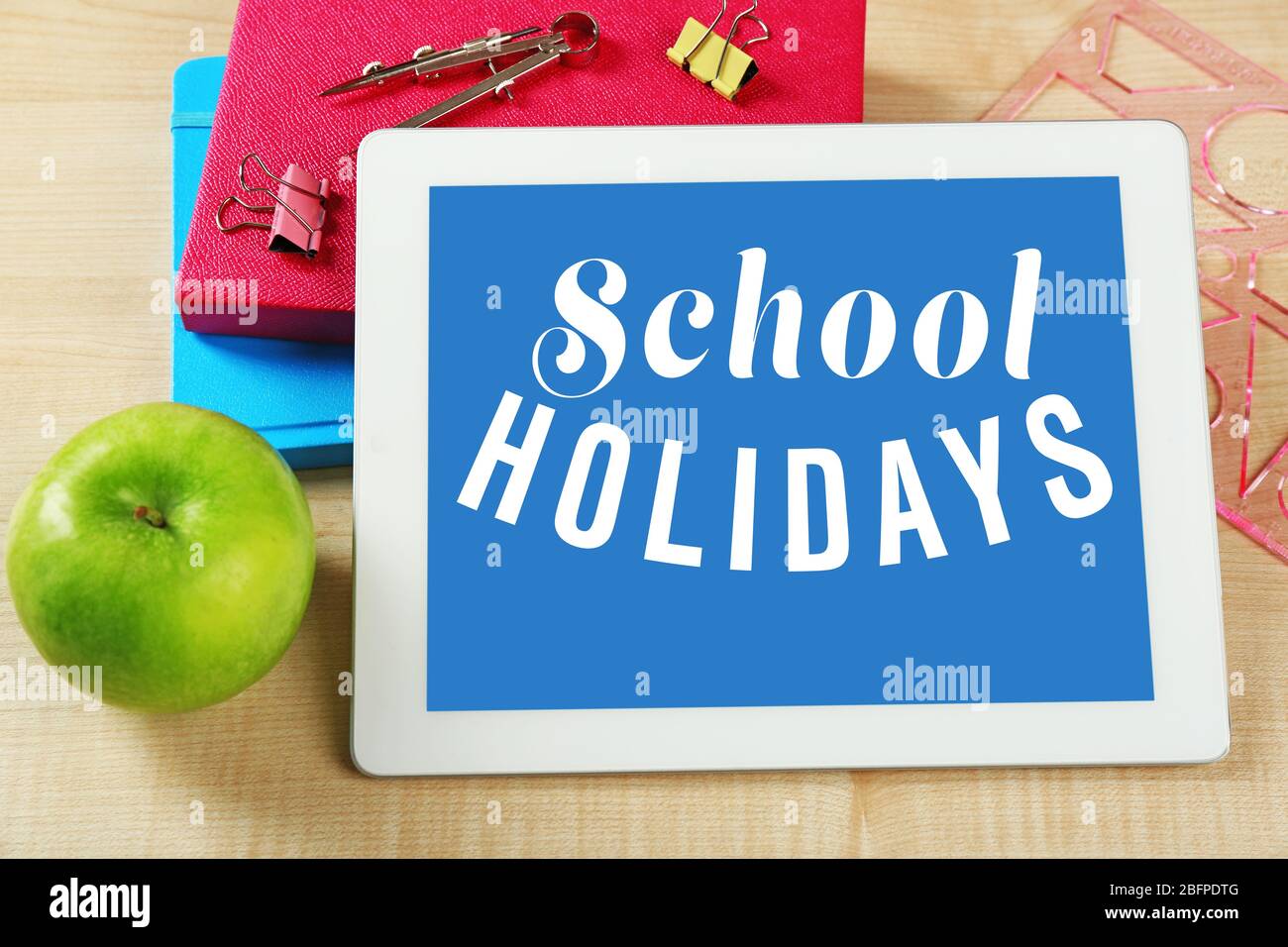 Green screen summer text hi-res stock photography and images - Alamy