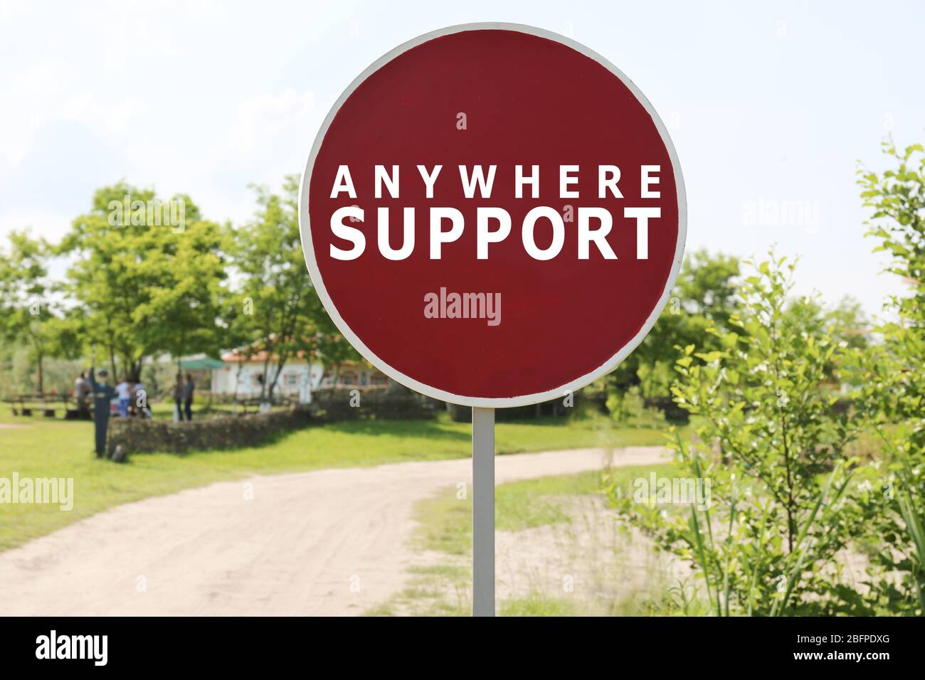 Text ANYWHERE SUPPORT on road sign Stock Photo - Alamy