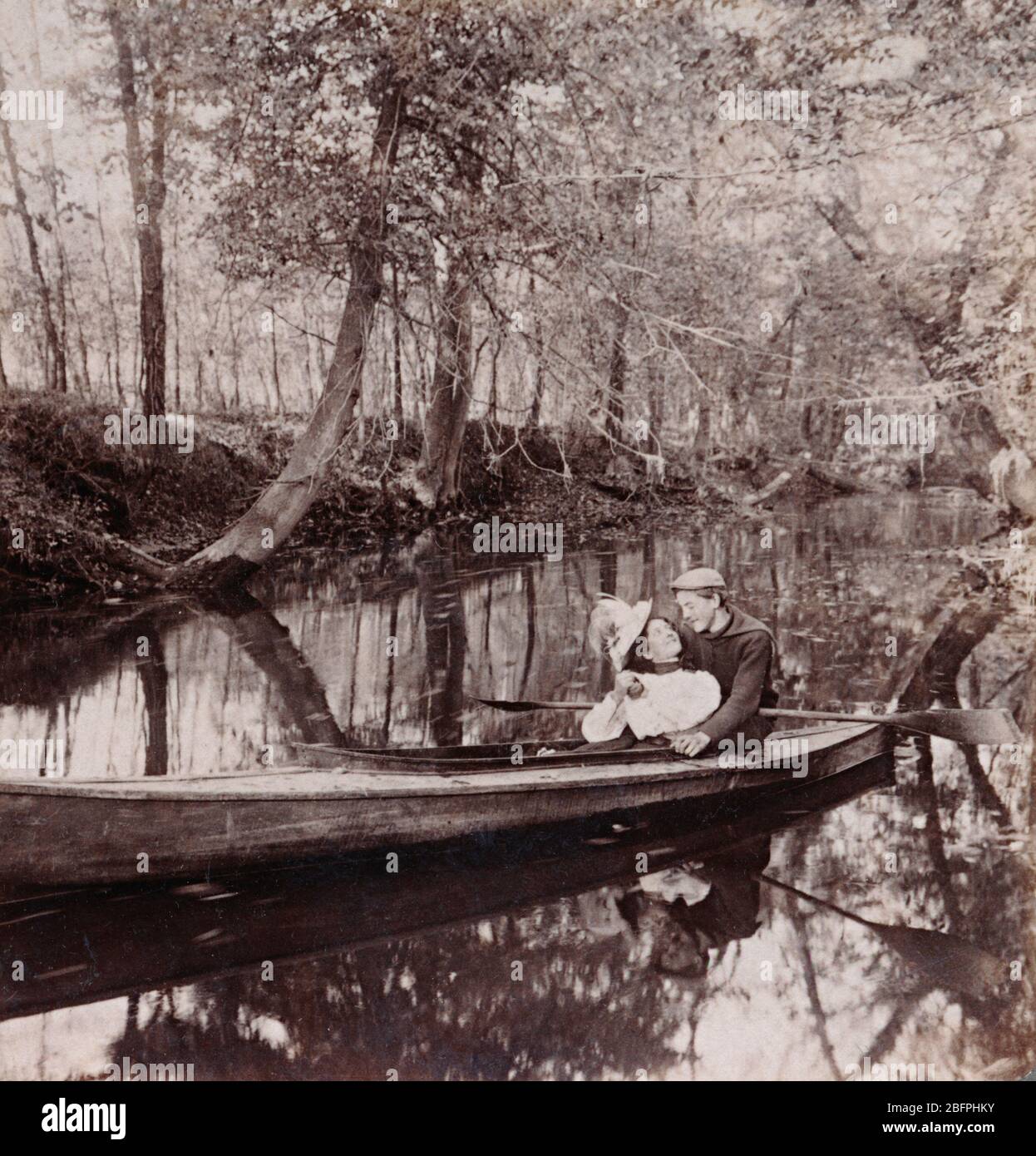 Drifting canoe hi-res stock photography and images - Alamy