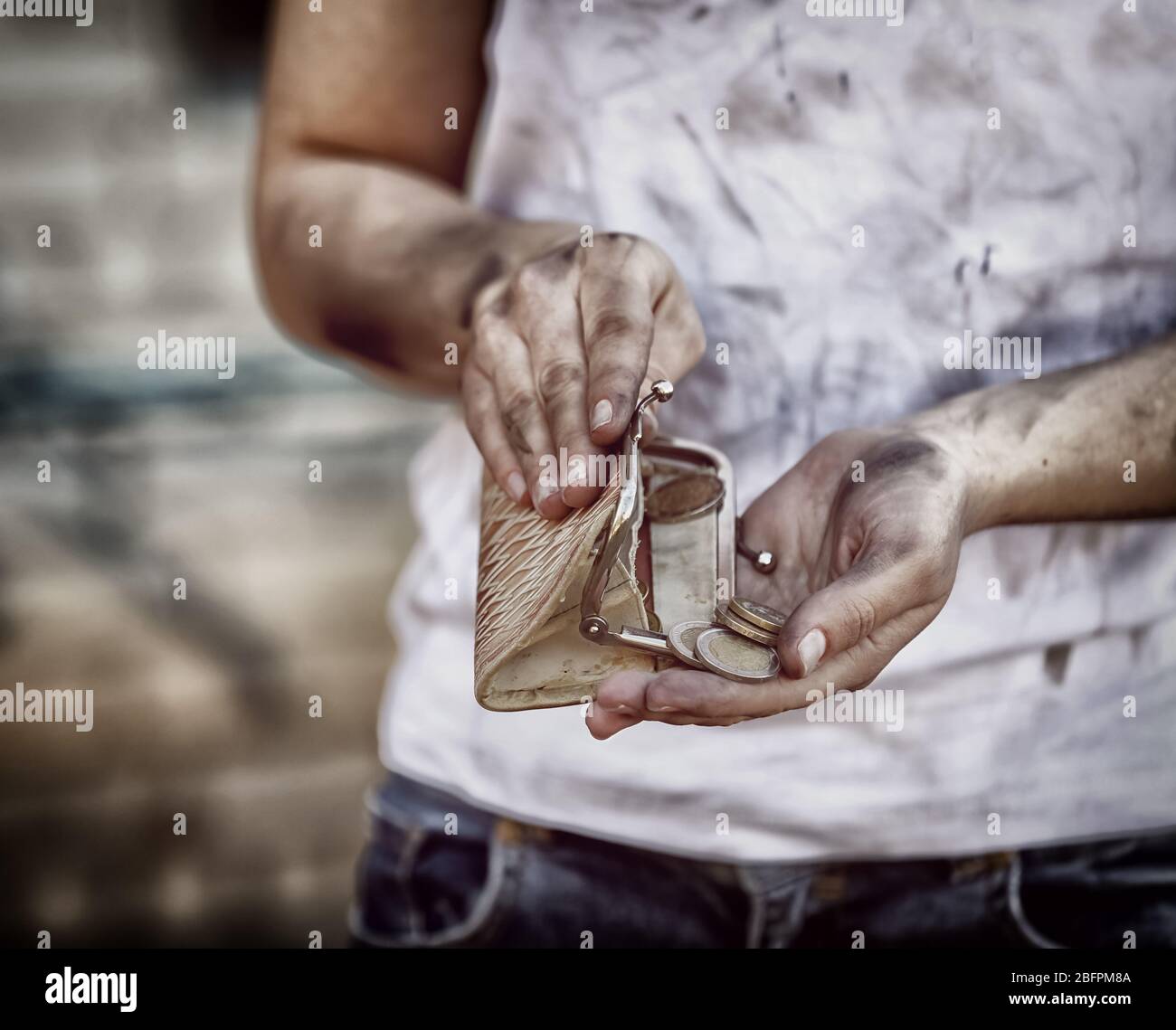 Poor woman counting money hi-res stock photography and images - Alamy