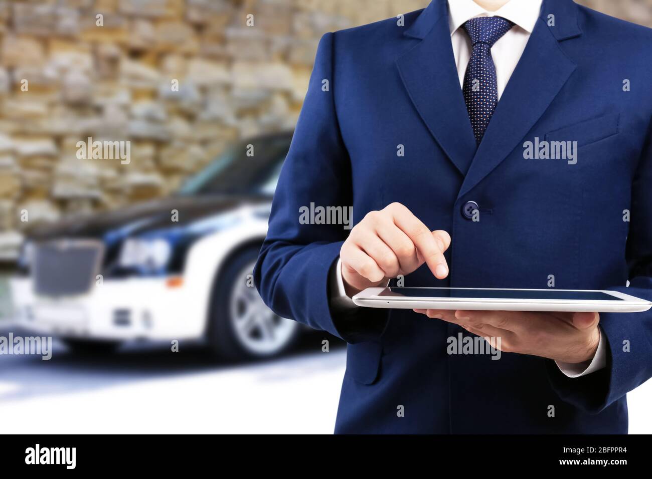 Insurance adjuster accident tablet hi-res stock photography and images ...