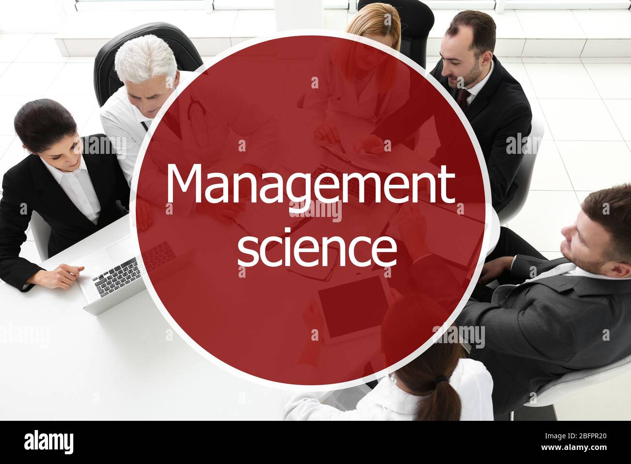 Hospital management meeting hi-res stock photography and images - Alamy