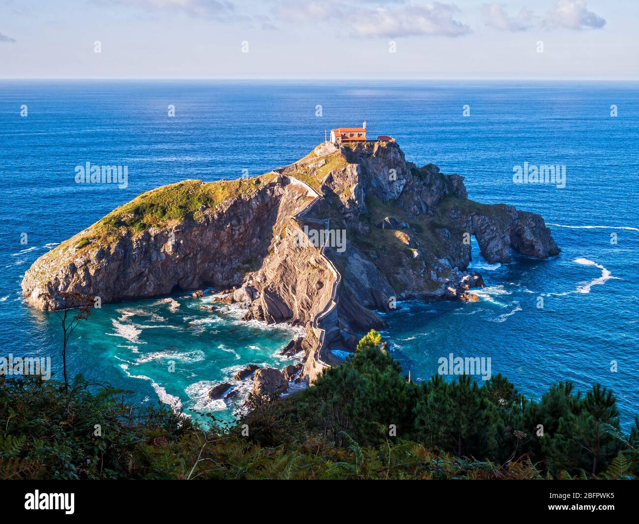 San Juan de Gaztelugatxe. Bermeo. Vizcaya. País Vasco. España Stock ...