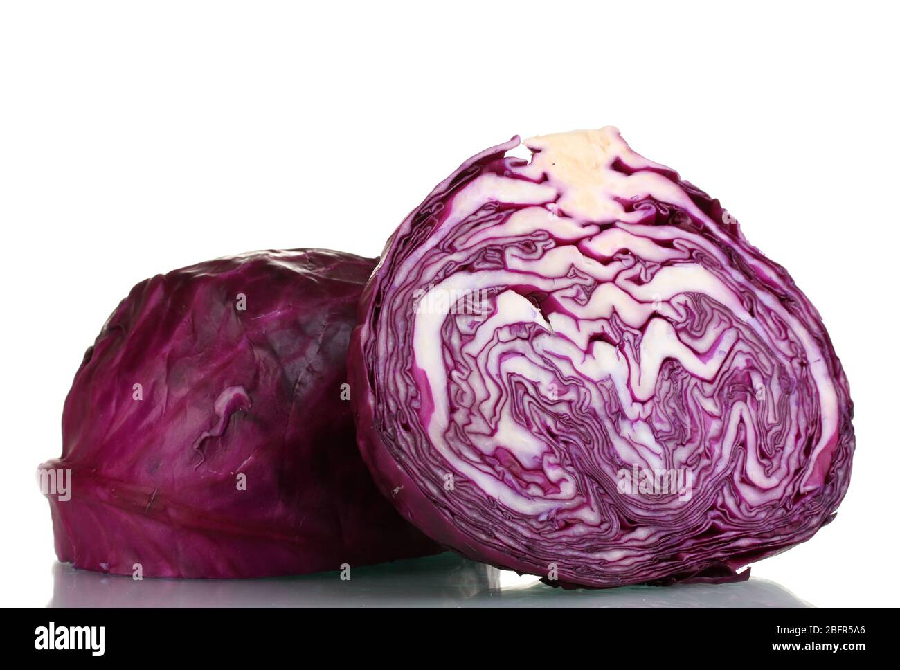 sliced red cabbage isolated on white Stock Photo - Alamy