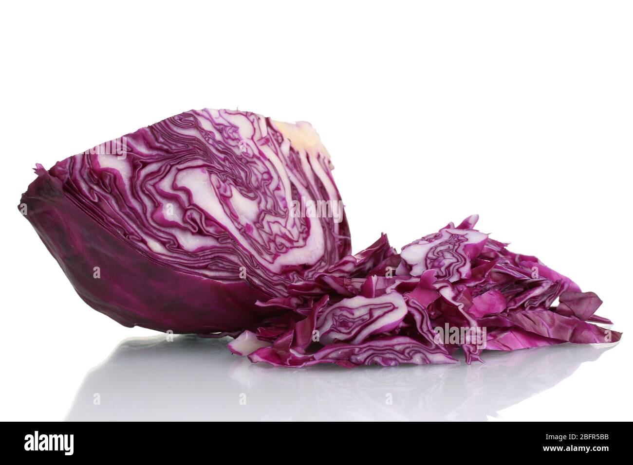 sliced red cabbage isolated on white Stock Photo - Alamy