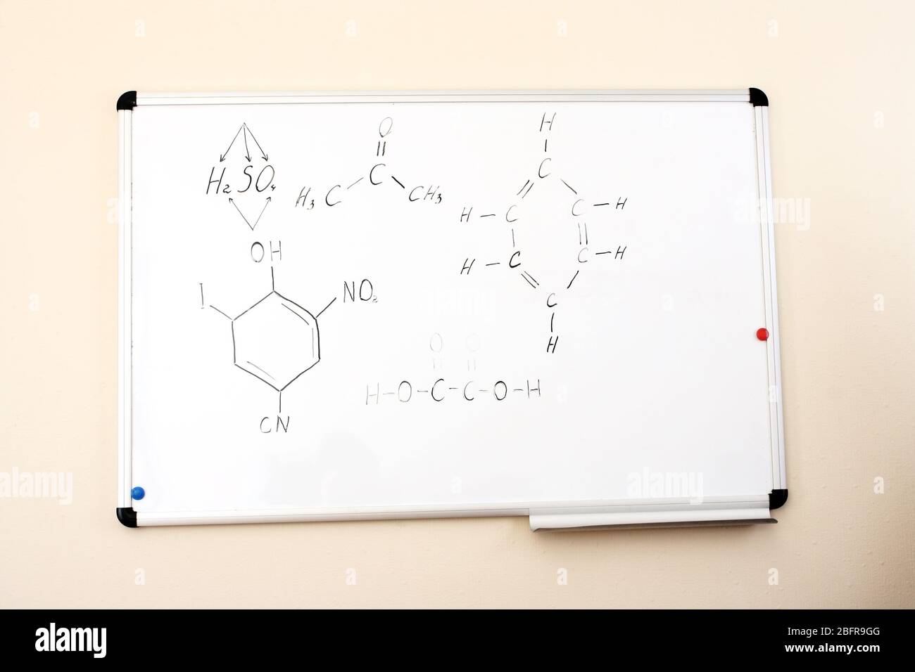 chemical formula on a whiteboard Stock Photo - Alamy