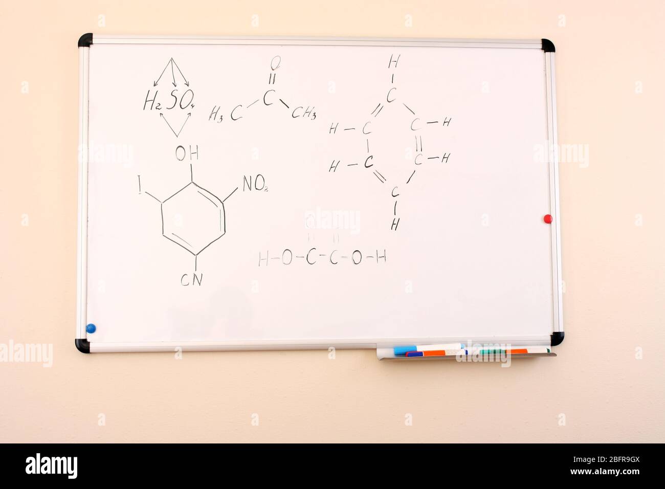 chemical formula on a whiteboard Stock Photo - Alamy