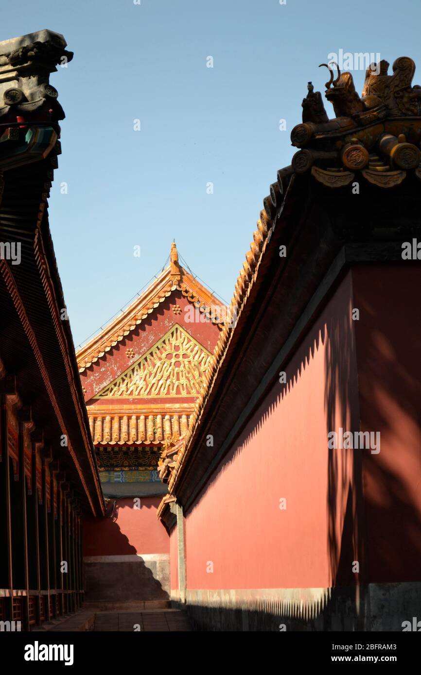 Empress palace hi-res stock photography and images - Alamy