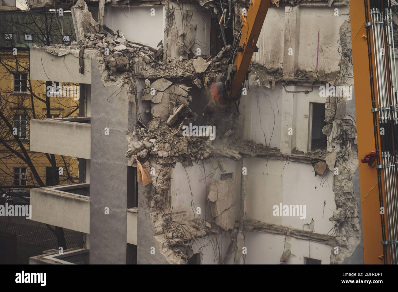 House/ building demolition Stock Photo - Alamy