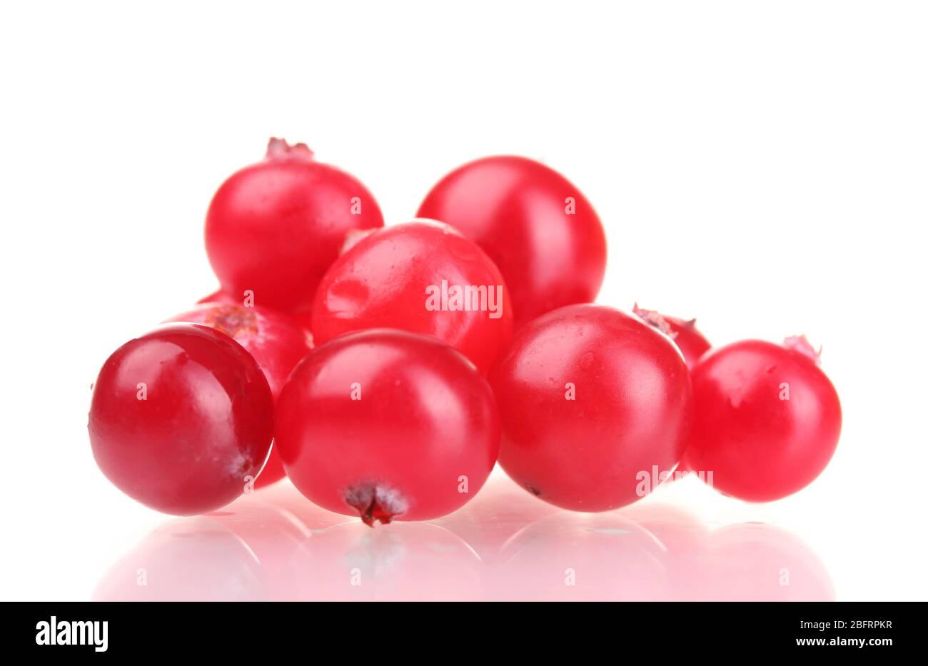 fresh cranberries isolated on white Stock Photo - Alamy
