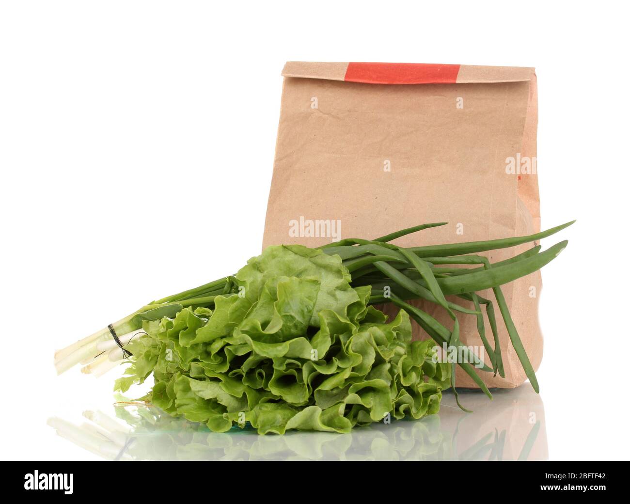 Closed paper bag with food isolated on white Stock Photo - Alamy