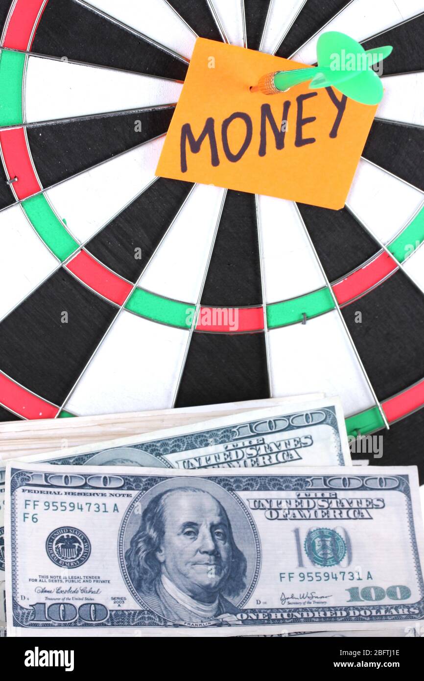 Dartboard sticker hi-res stock photography and images - Alamy