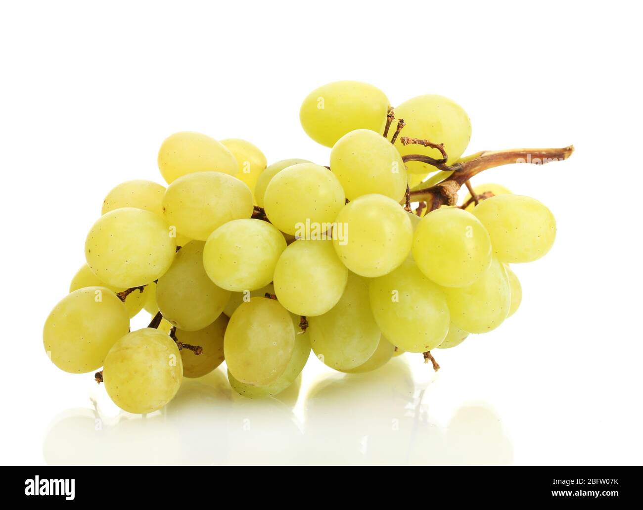 Ripe green grapes isolated on white Stock Photo - Alamy