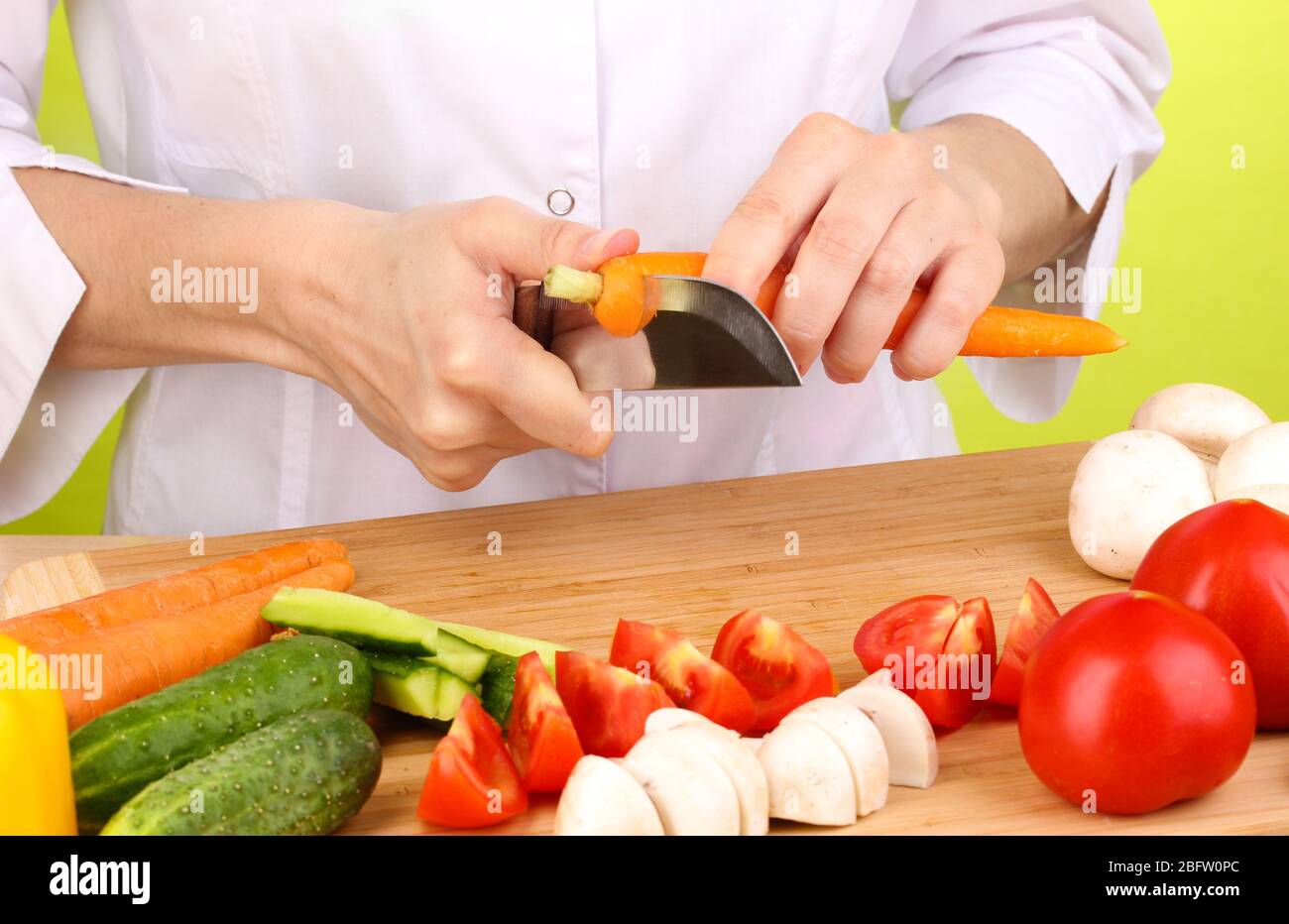 Chopping food ingredients Stock Photo - Alamy