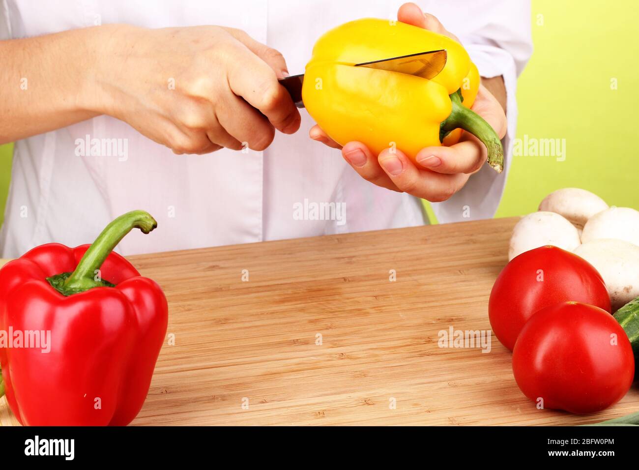Chopping food ingredients Stock Photo - Alamy