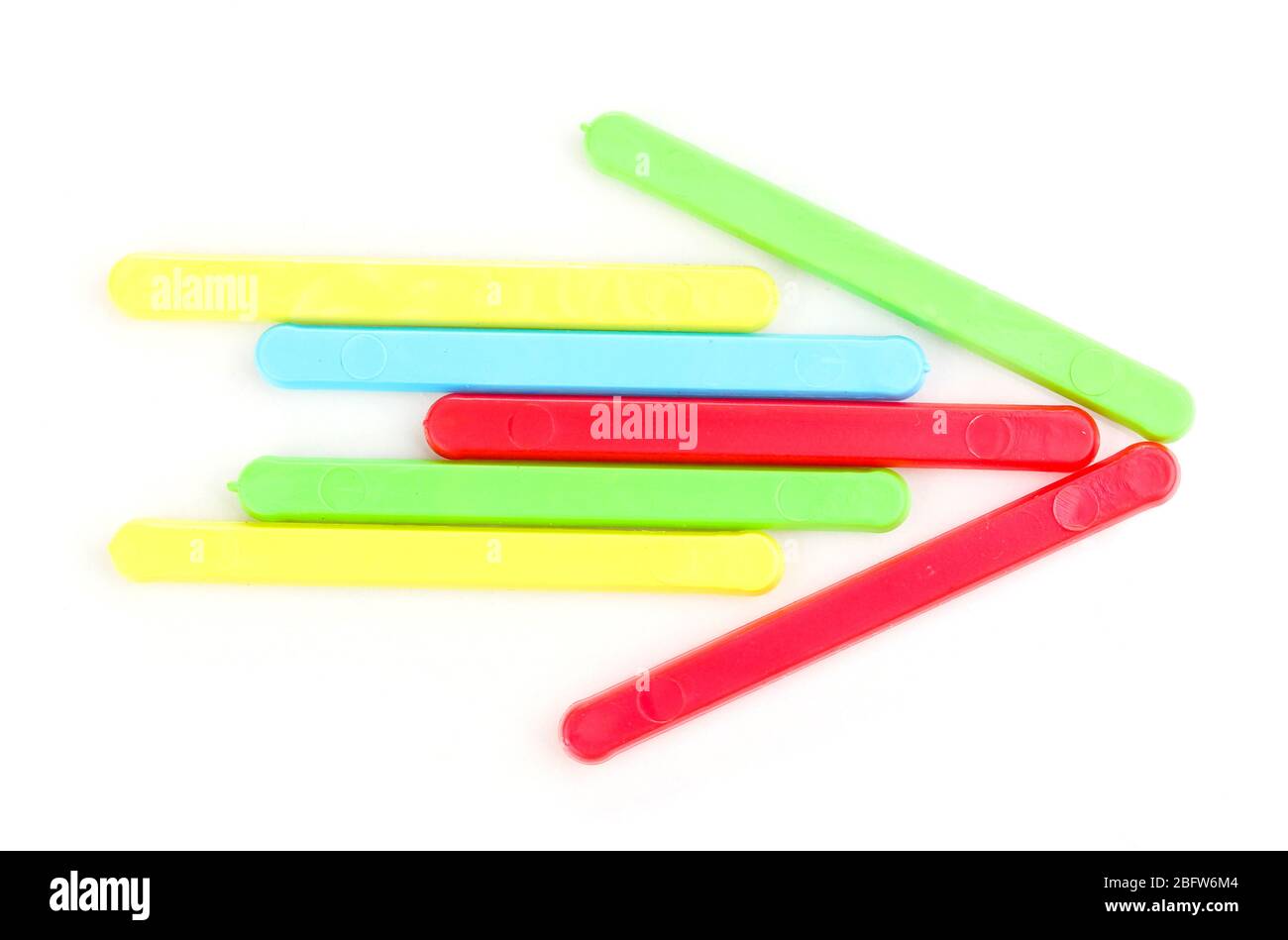 Color counting sticks formed arrow isolated on white Stock Photo - Alamy