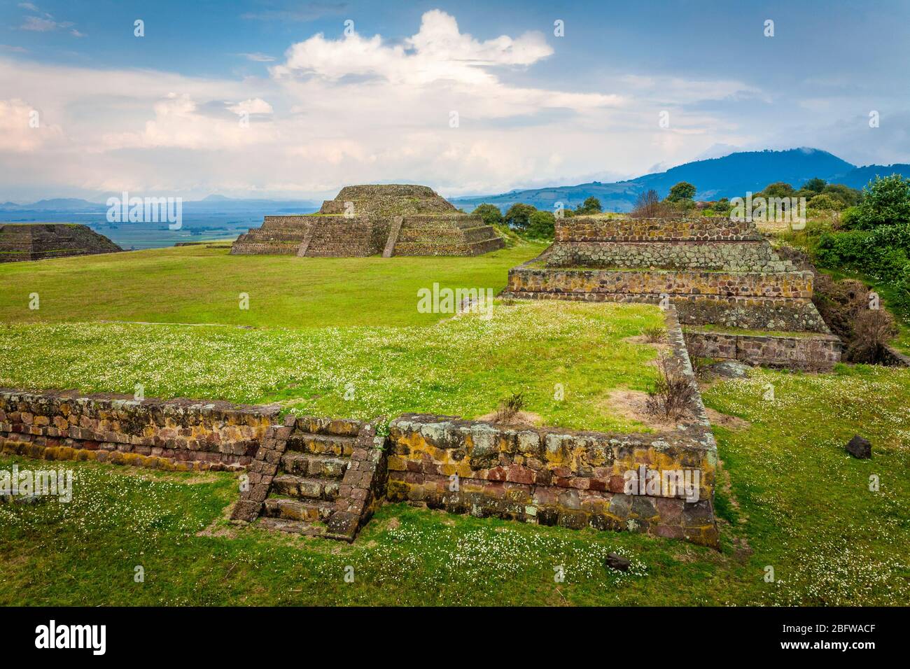 Steps and pyramid at the Teotenango Ruins near Toluca, Mexico Stock ...