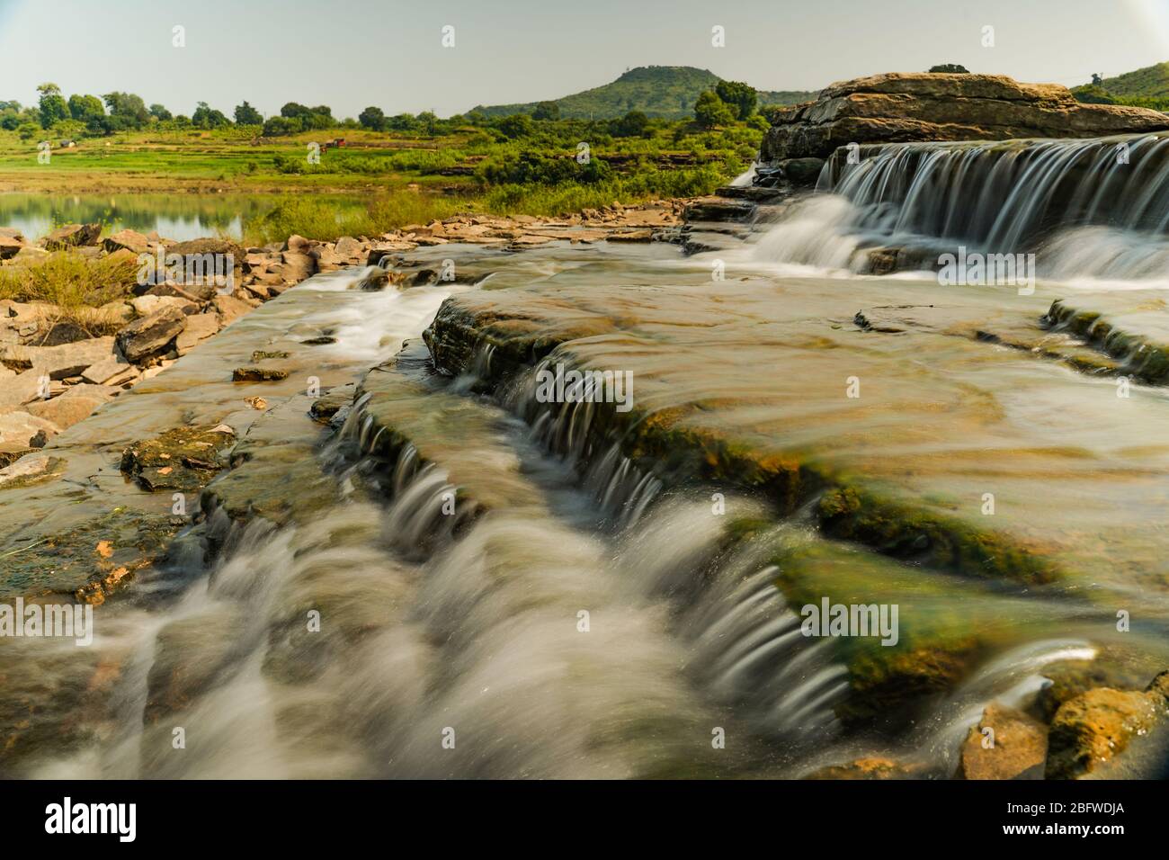 Beautiful river scenery hi-res stock photography and images - Alamy