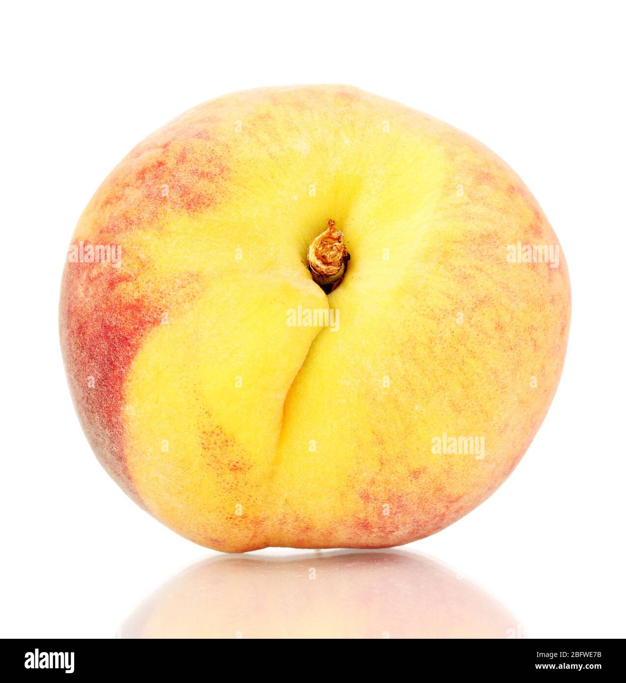 ripe peach isolated on white Stock Photo - Alamy
