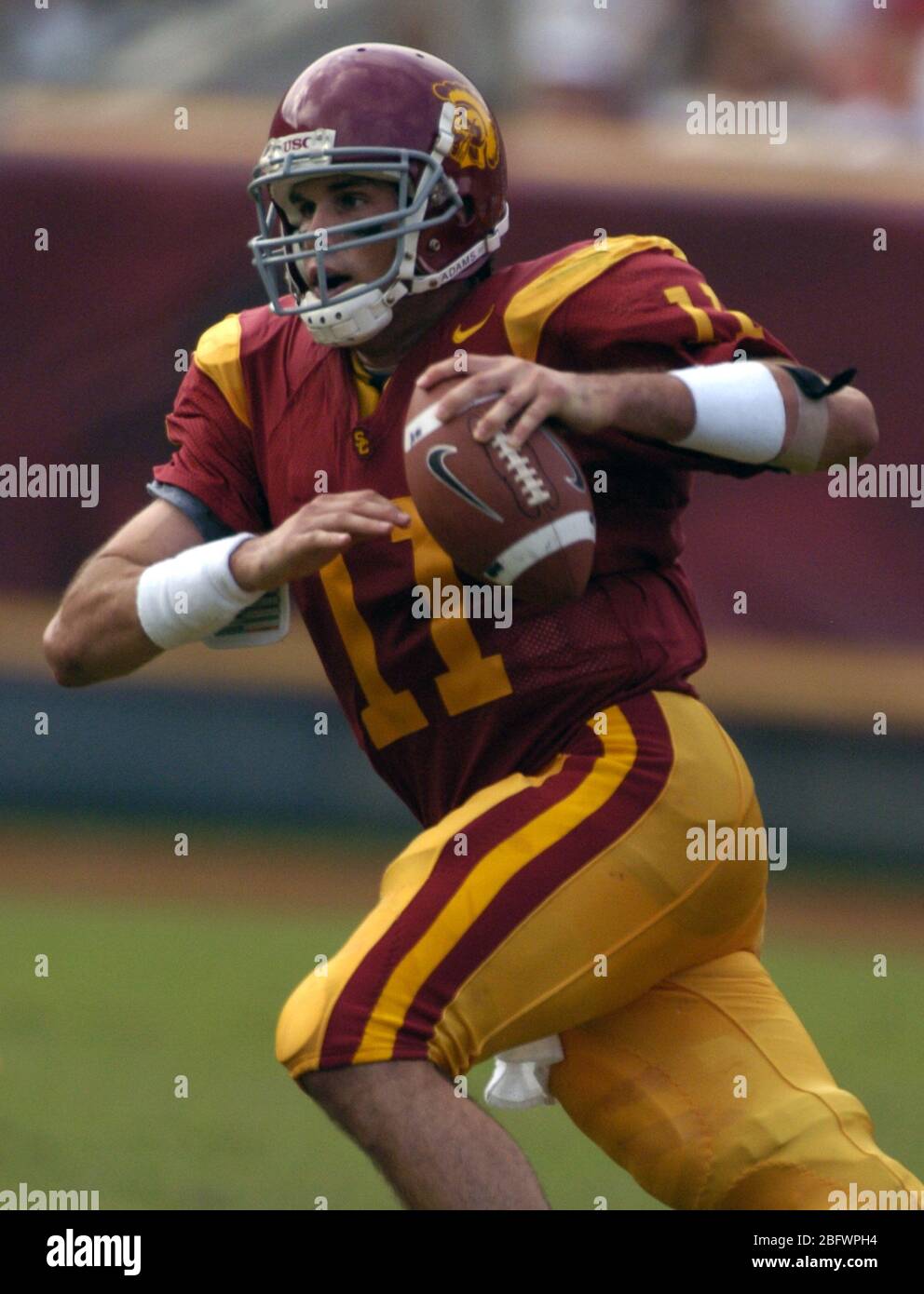 Los Angeles, United States. 16th Oct, 2004. USC quarterback Matt ...