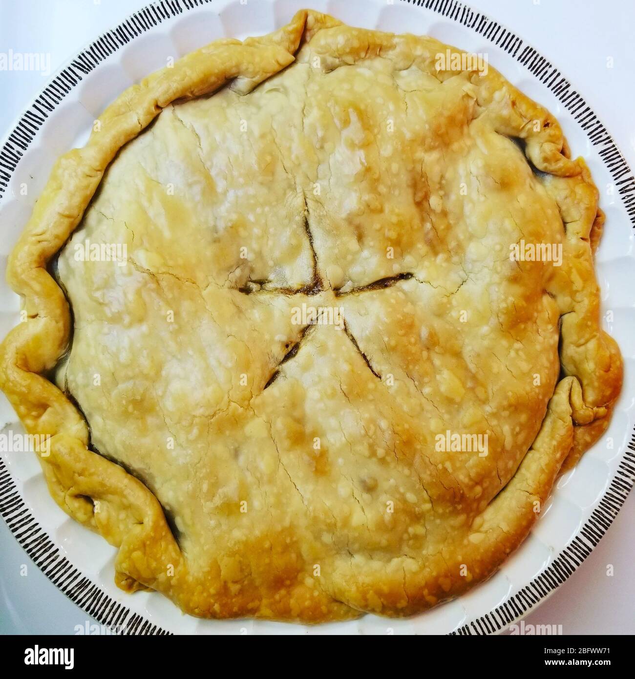Classic chicken pot pie hi-res stock photography and images - Alamy