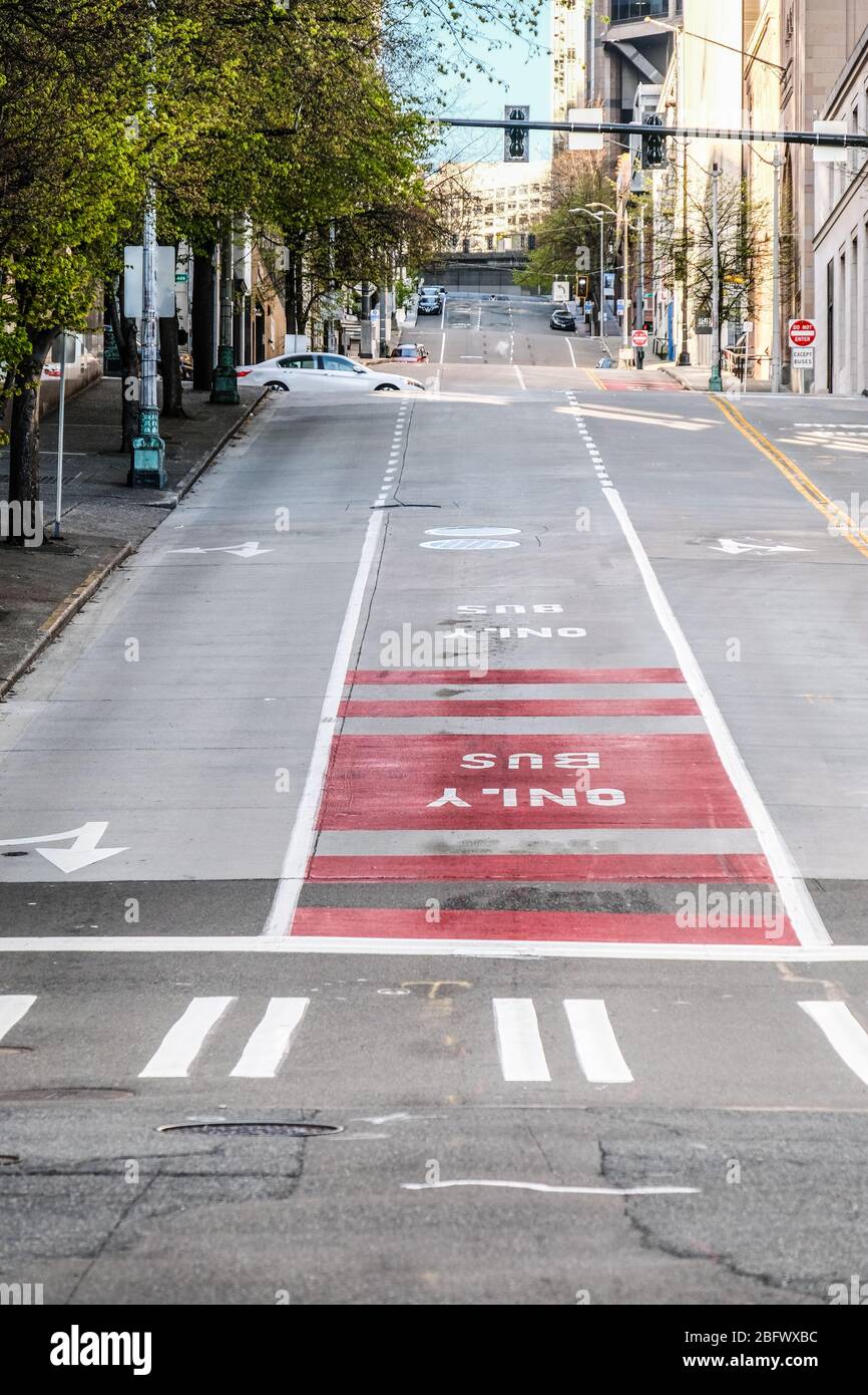 Empty bus lane hi-res stock photography and images - Alamy