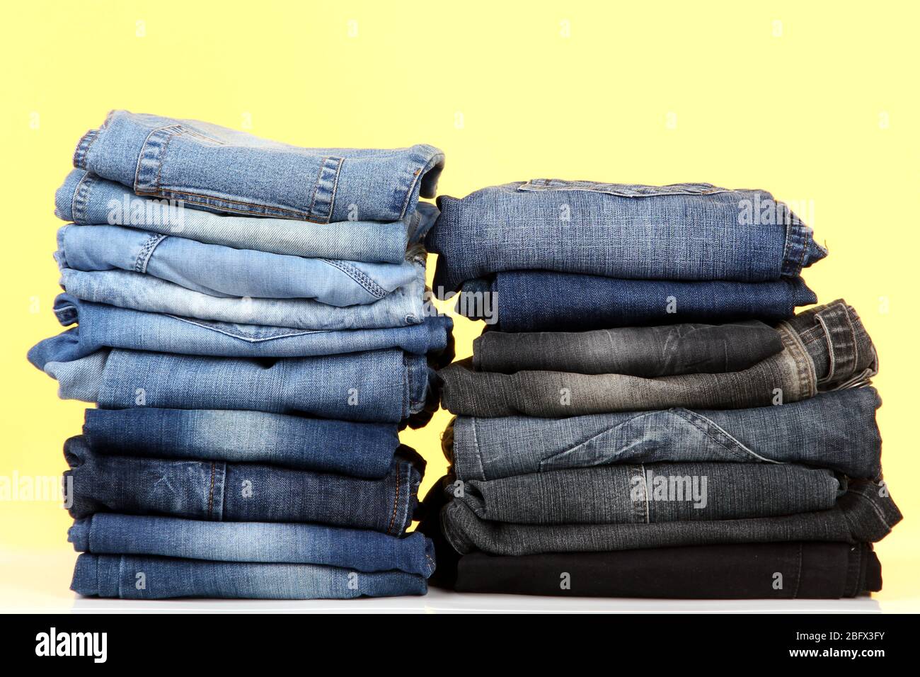 Denim fabric piles hi-res stock photography and images - Alamy